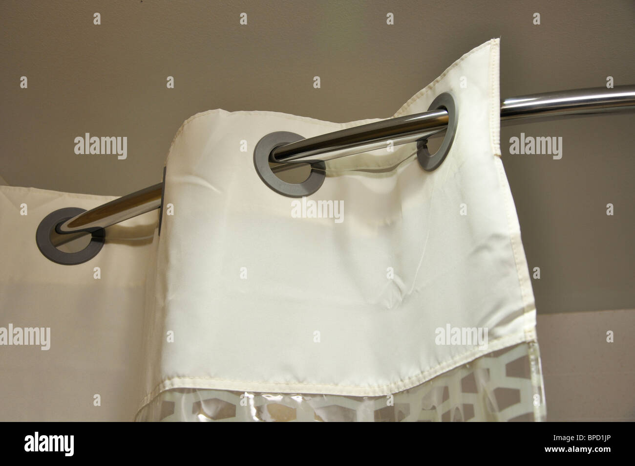 Hampton Inn hotel bathroom, shower curtain Stock Photo - Alamy