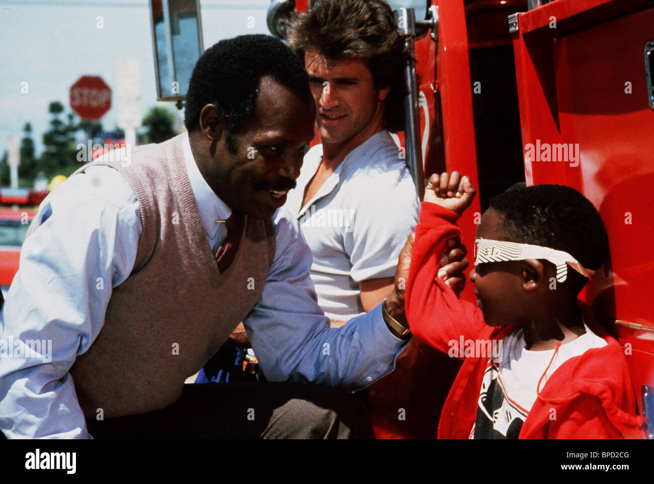 Lethal Weapon Mel Gibson Danny Glover High Resolution Stock Photography ...
