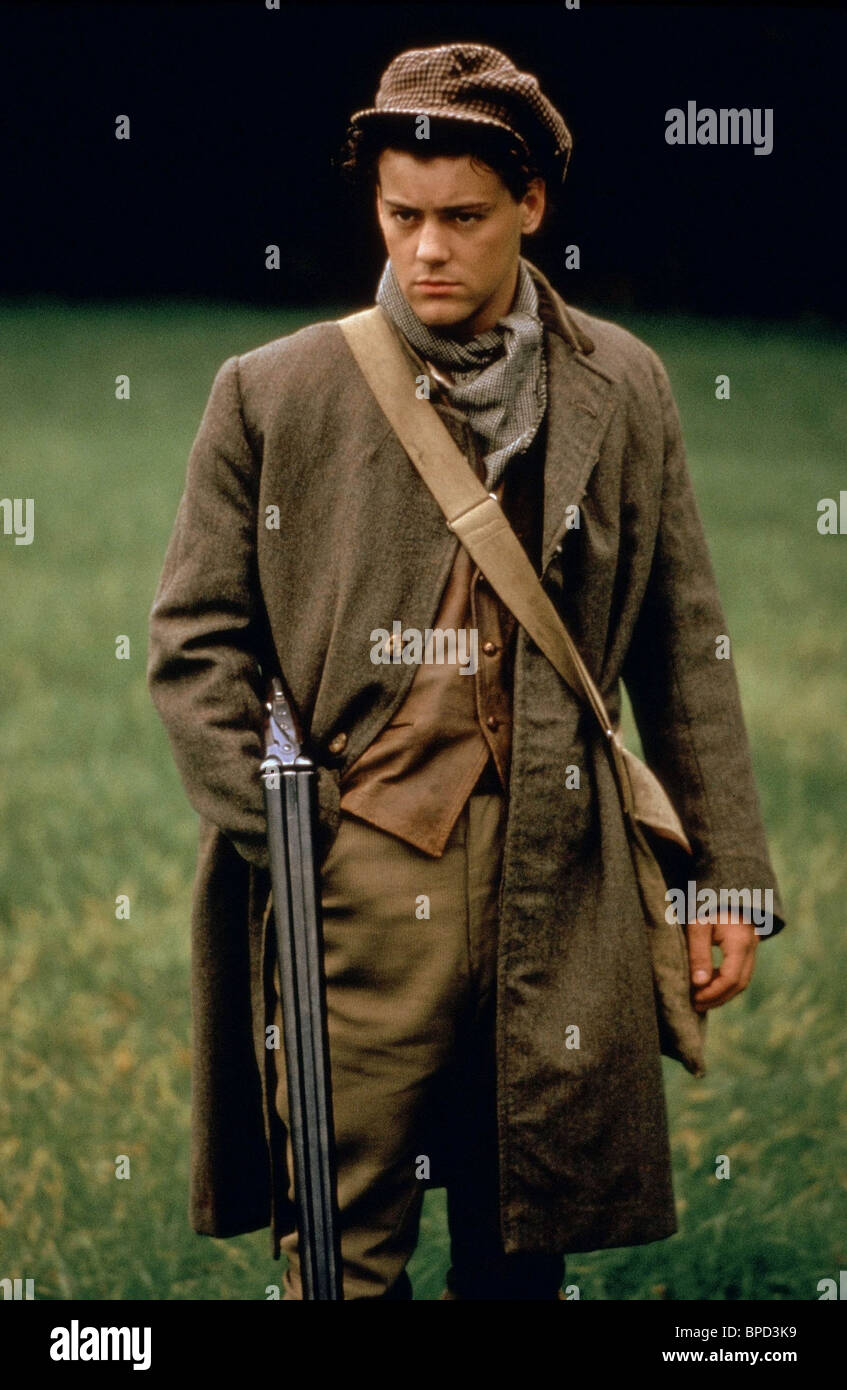Maurice 1987 Rupert Graves High Resolution Stock Photography and Images ...