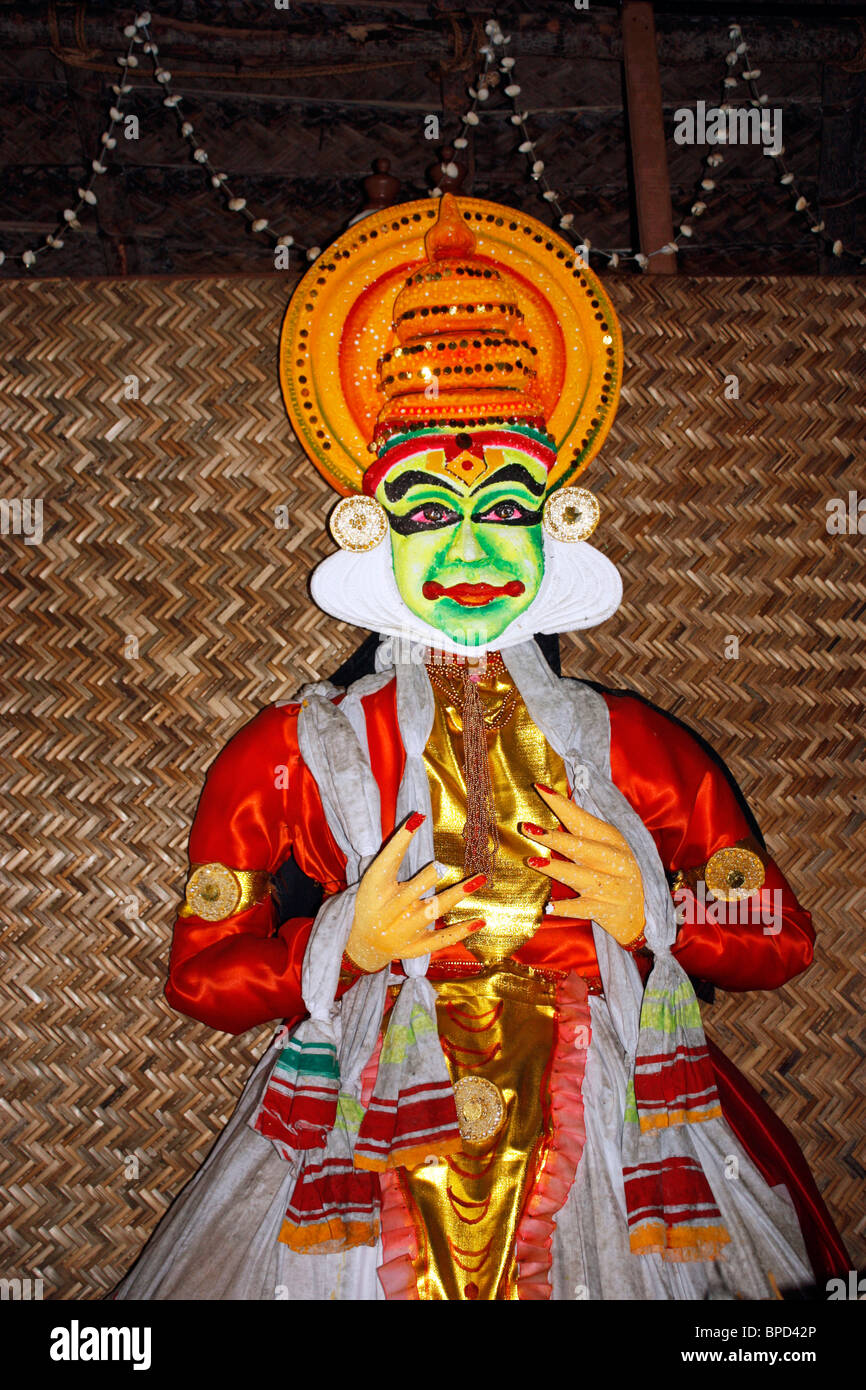 kathakali kerala dance form Stock Photo - Alamy