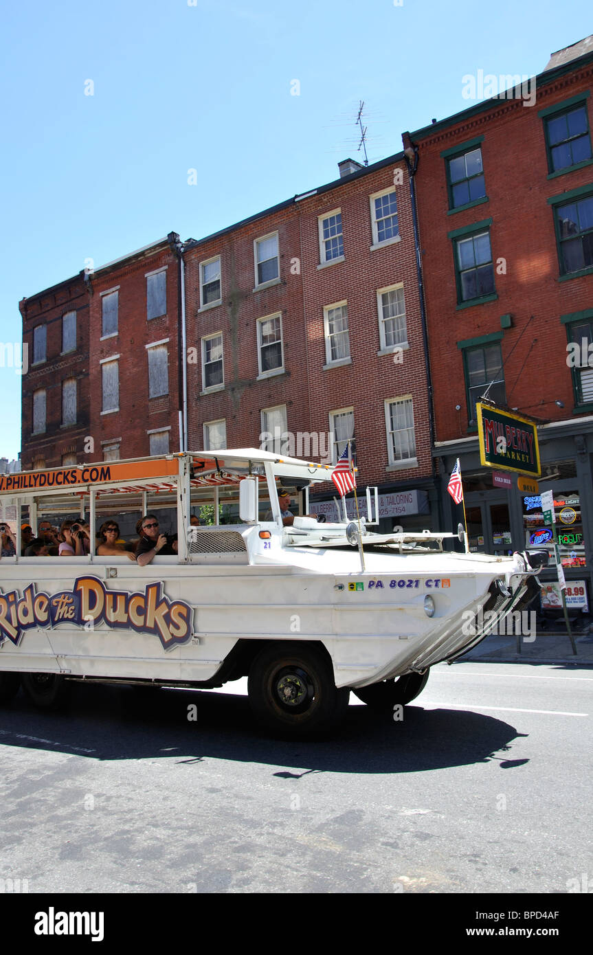 Ride the Ducks tour, Philadelphia, Pennsylvania, USA Stock Photo - Alamy