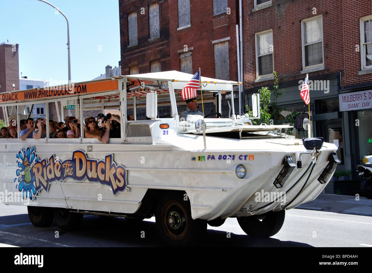 Ride the Ducks tour, Philadelphia, Pennsylvania, USA Stock Photo - Alamy