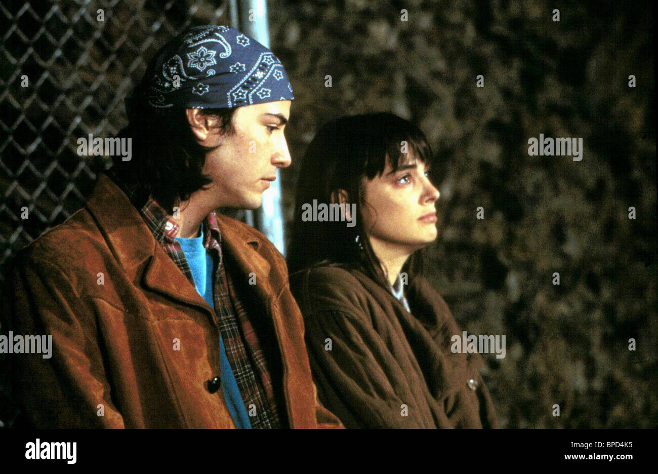 KEANU REEVES & JENNIFER RUBIN PERMANENT RECORD (1988 Stock Photo ...