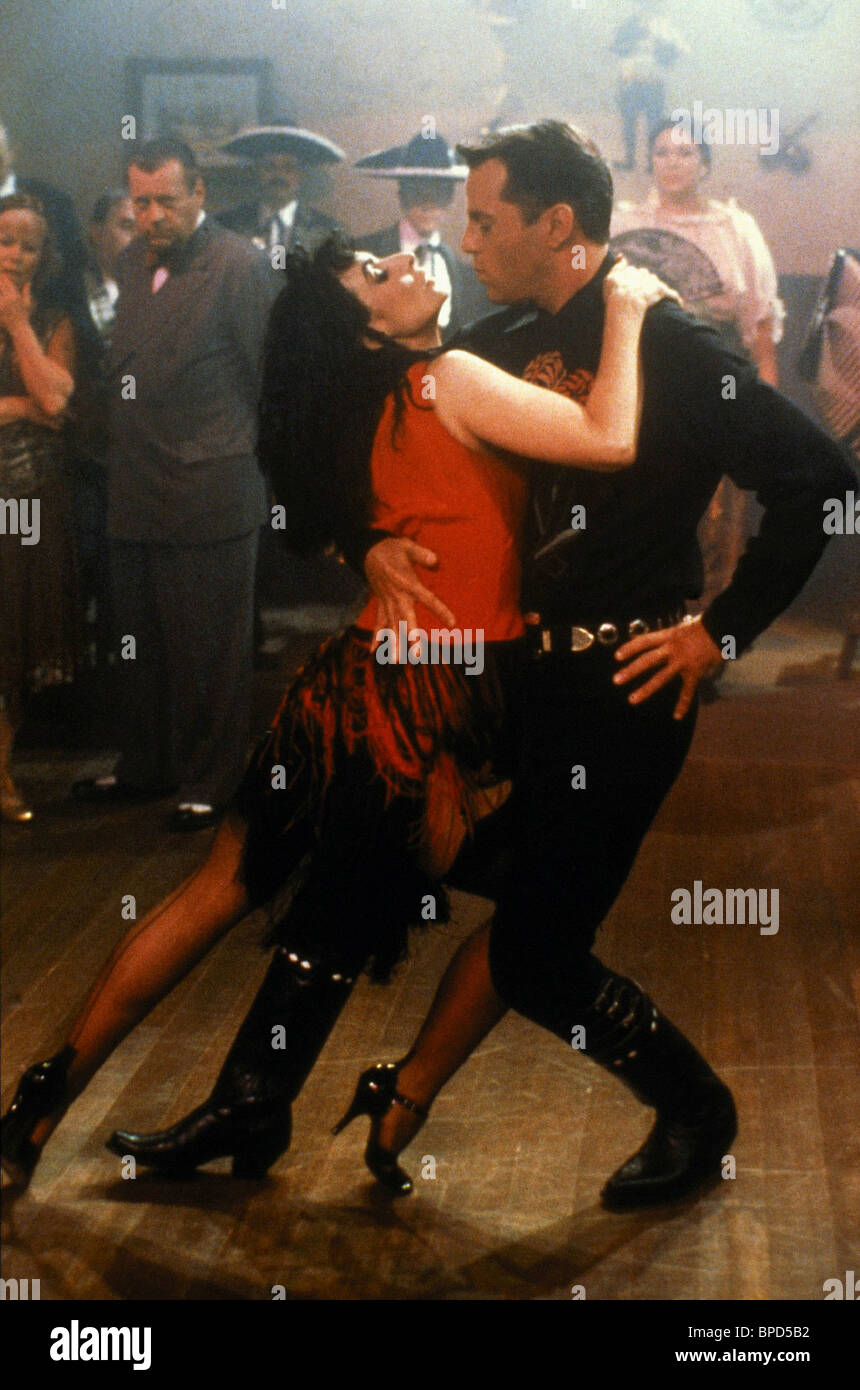 Scene With Bruce Willis High Resolution Stock Photography and Images ...