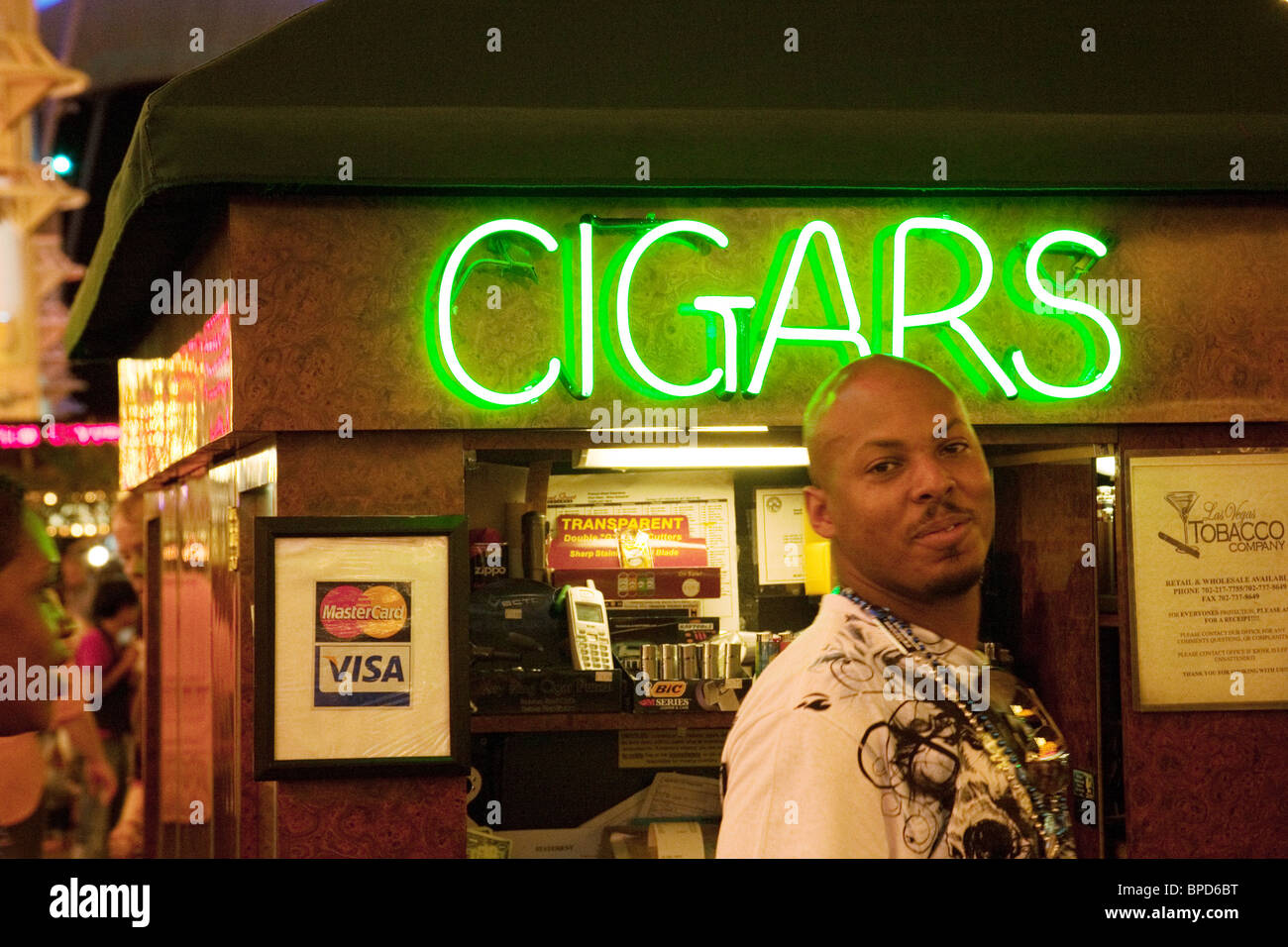 United Cigar Store High Resolution Stock Photography and Images - Alamy