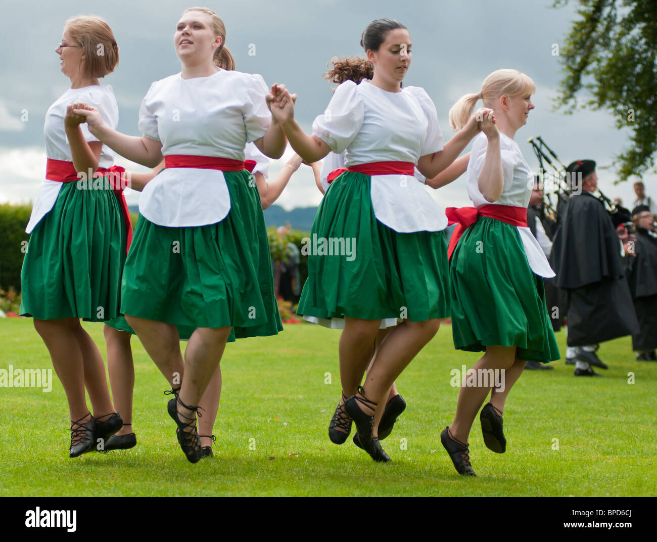 Scottish girls hi-res stock photography and images - Alamy