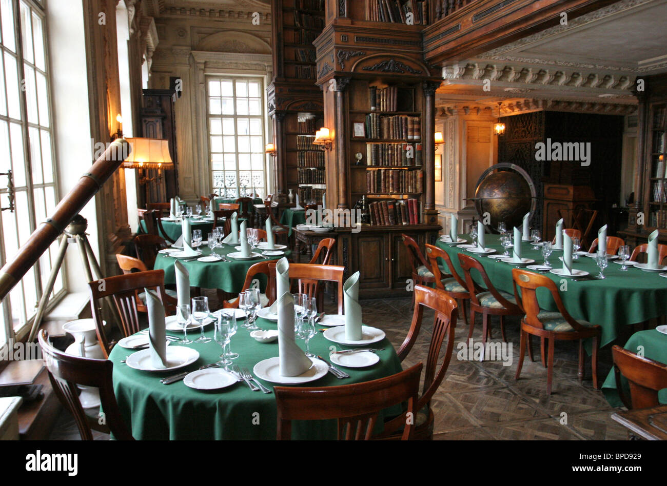 Cafe Pushkin High Resolution Stock Photography and Images - Alamy