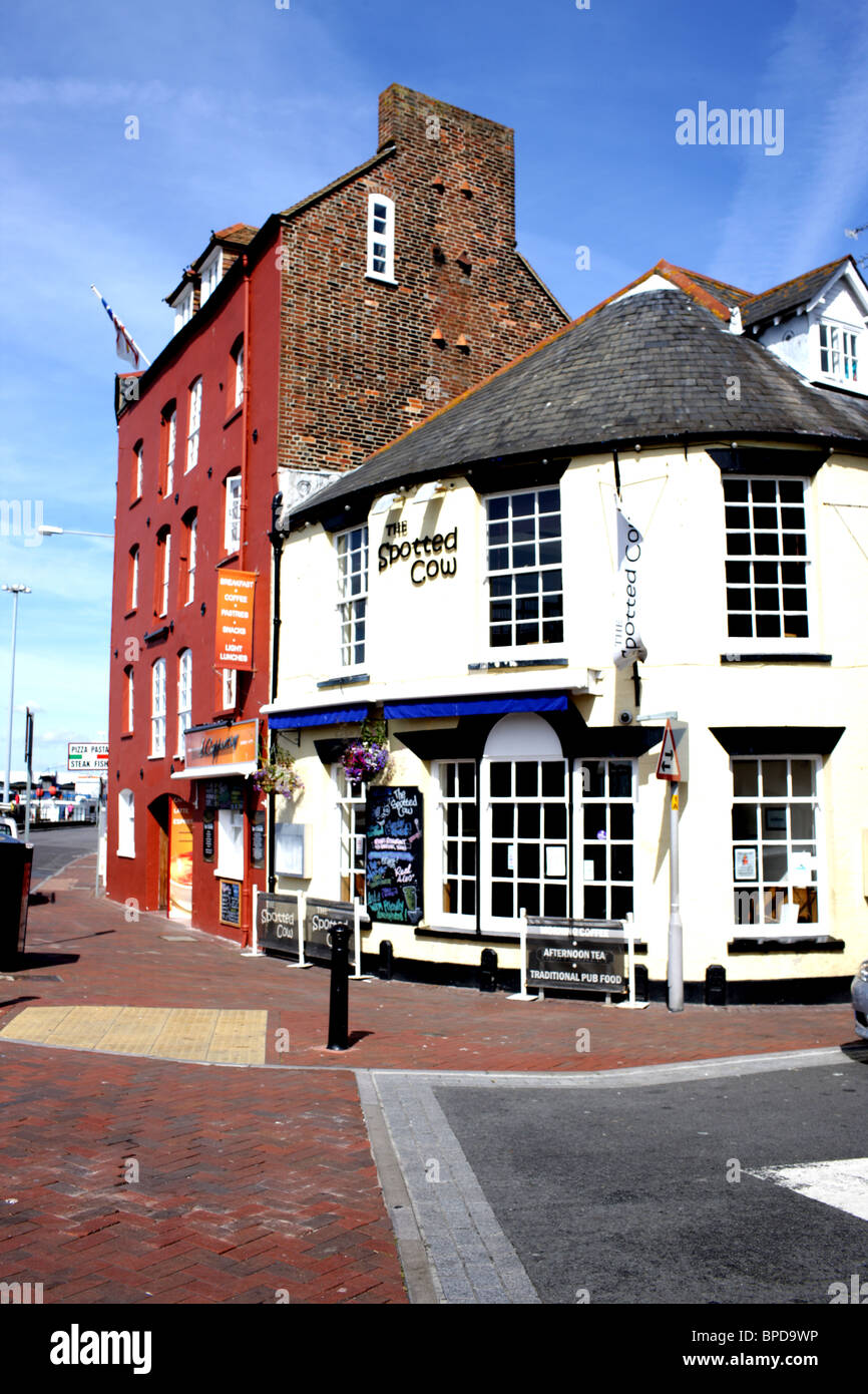 Poole pub hi-res stock photography and images - Alamy