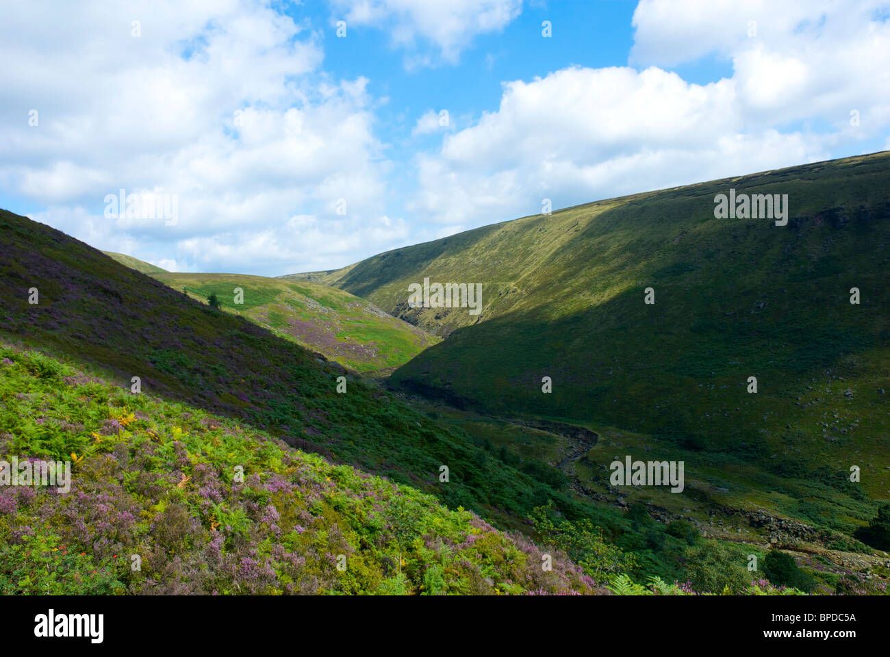 The longdendale valley hi-res stock photography and images - Alamy