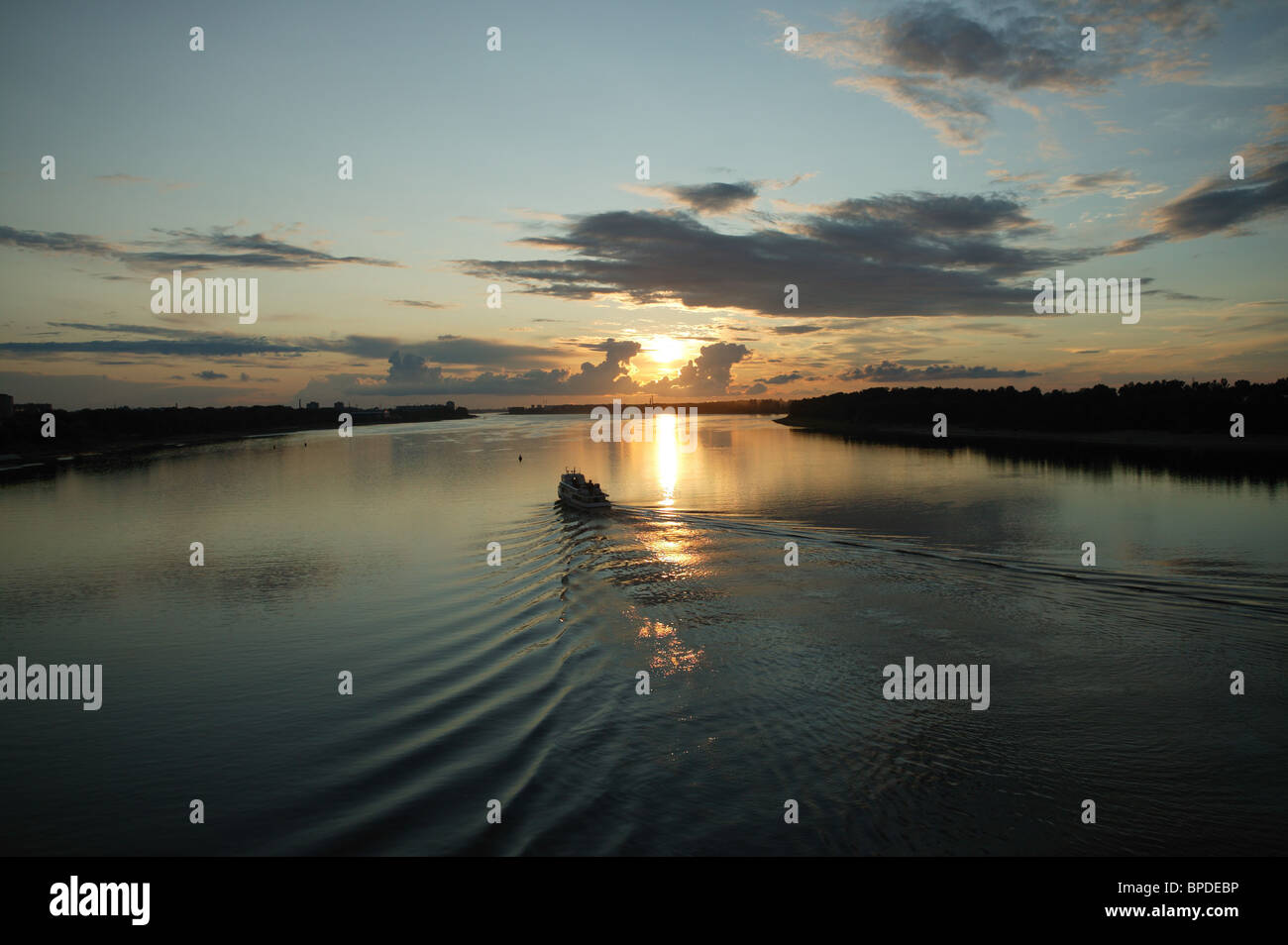 Rybinsk Reservoir Stock Photos & Rybinsk Reservoir Stock Images - Alamy