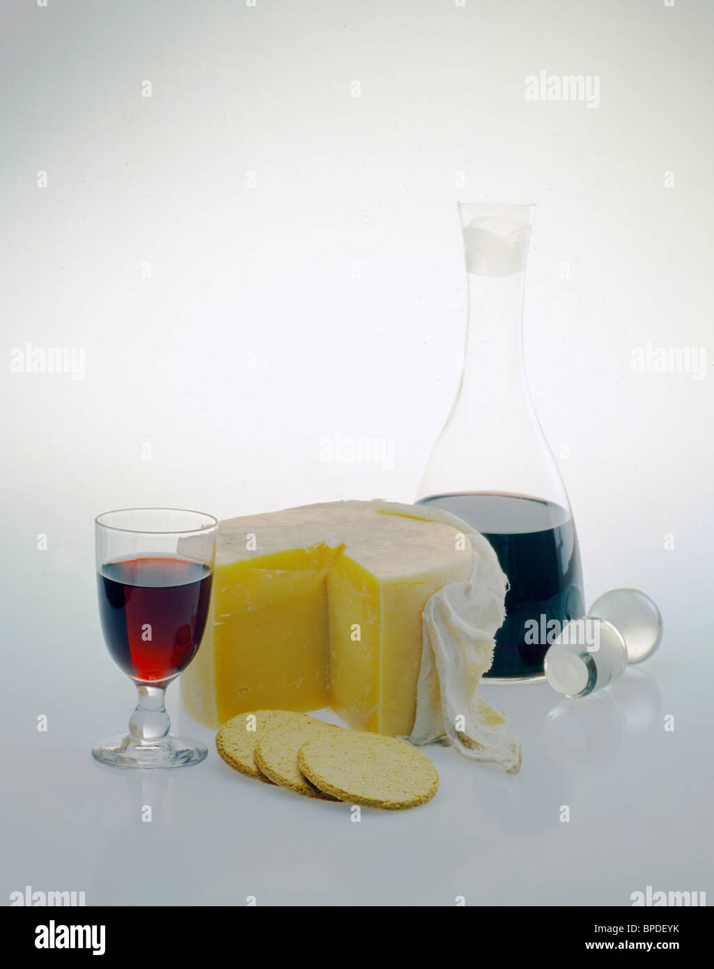 Cheddar with port hi-res stock photography and images - Alamy