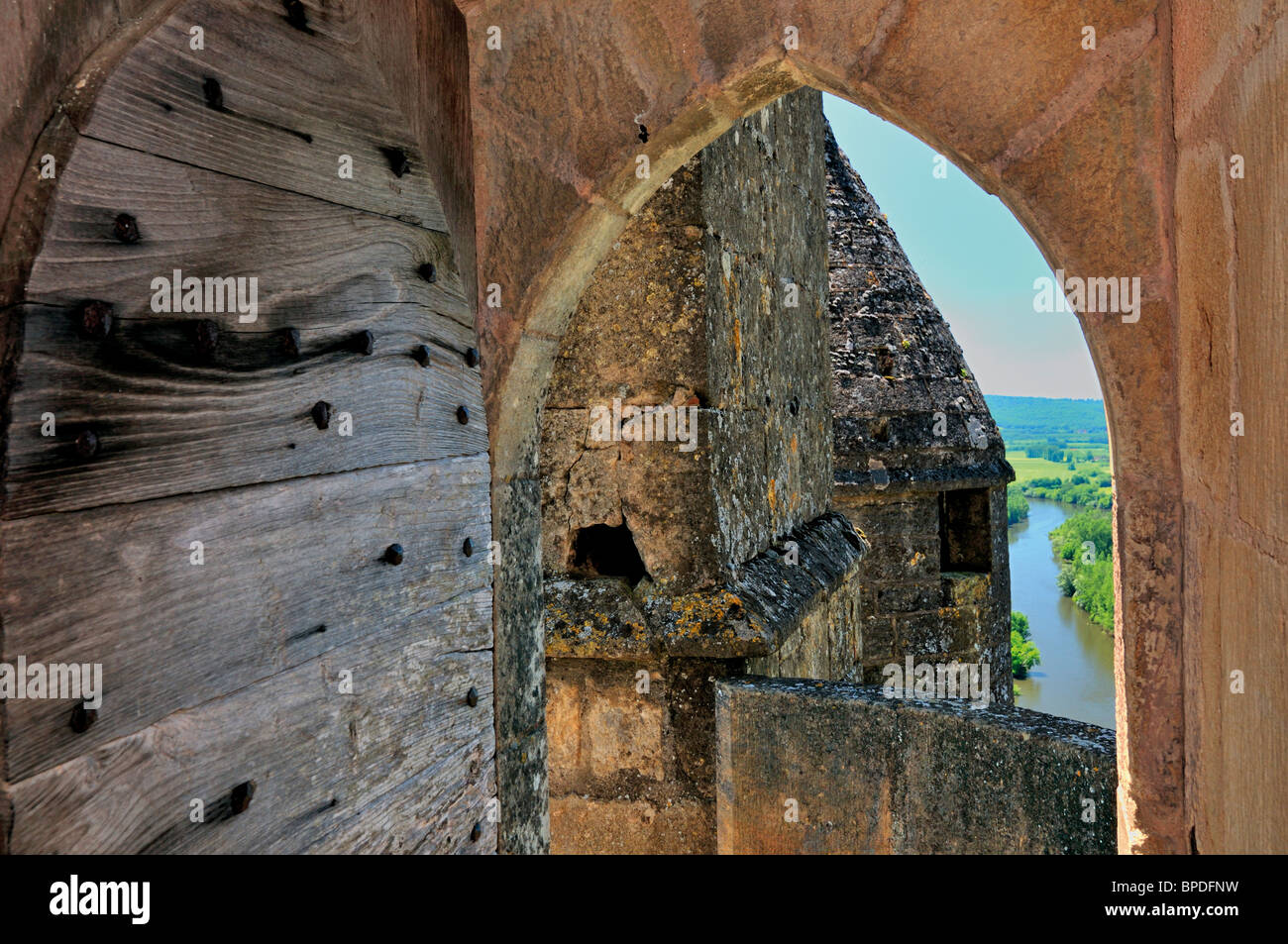 France: View from the tower of Chateau de Beynac to the Dordogne Stock ...