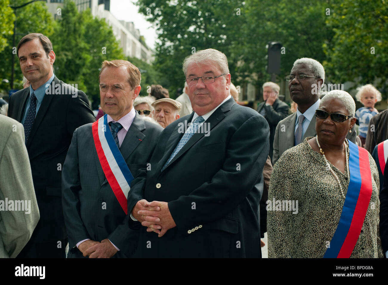 Remembering world war hi-res stock photography and images - Alamy