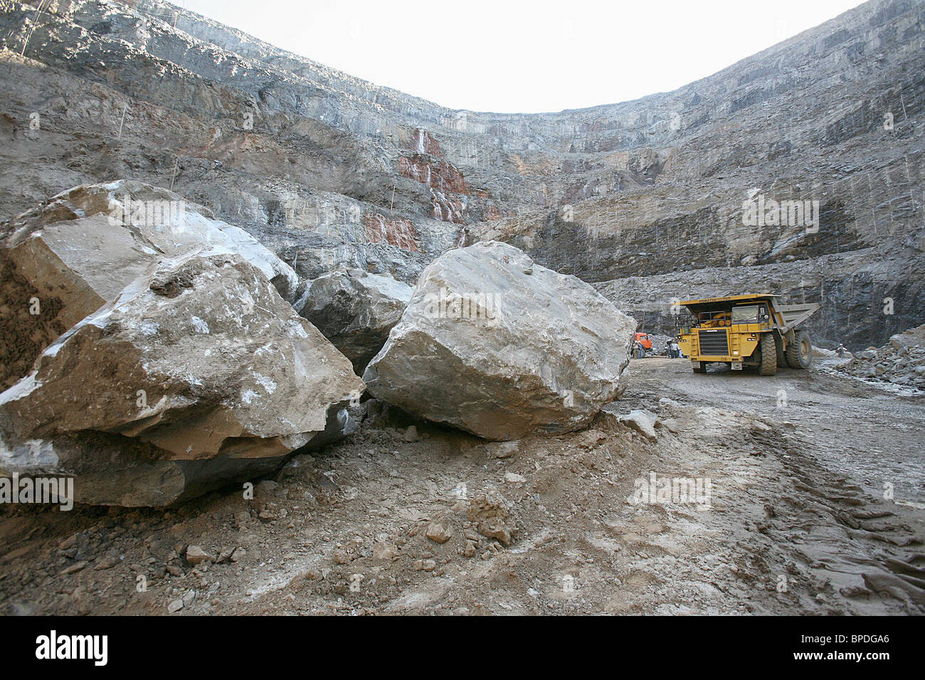 Polyus And Gold High Resolution Stock Photography and Images - Alamy