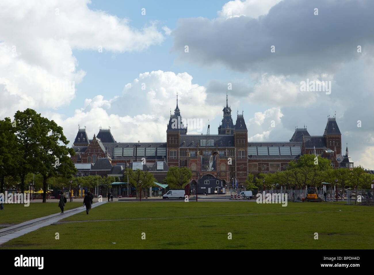 Museumplein in Amsterdam Stock Photo - Alamy
