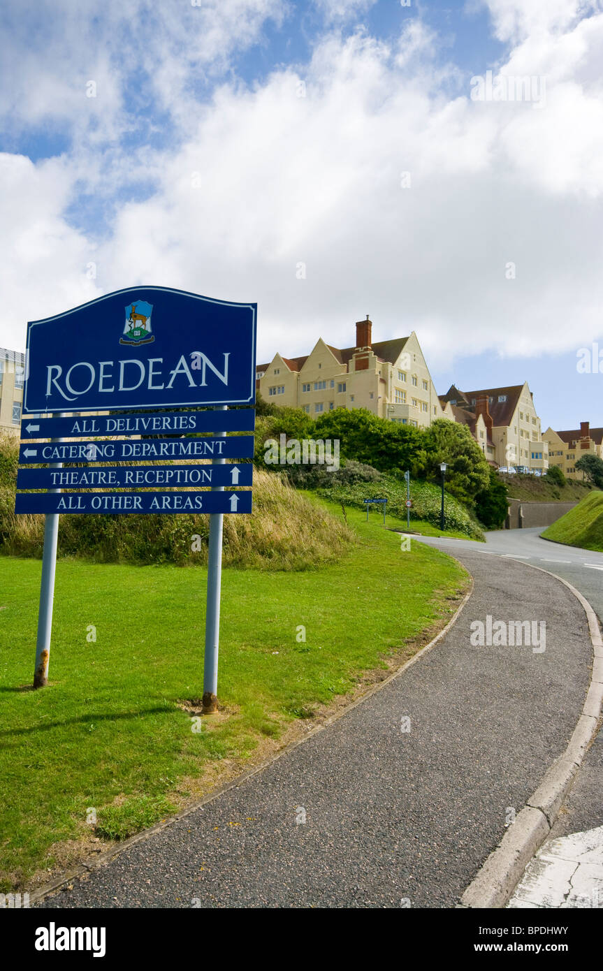 Private school girls uk roedean hi-res stock photography and images - Alamy
