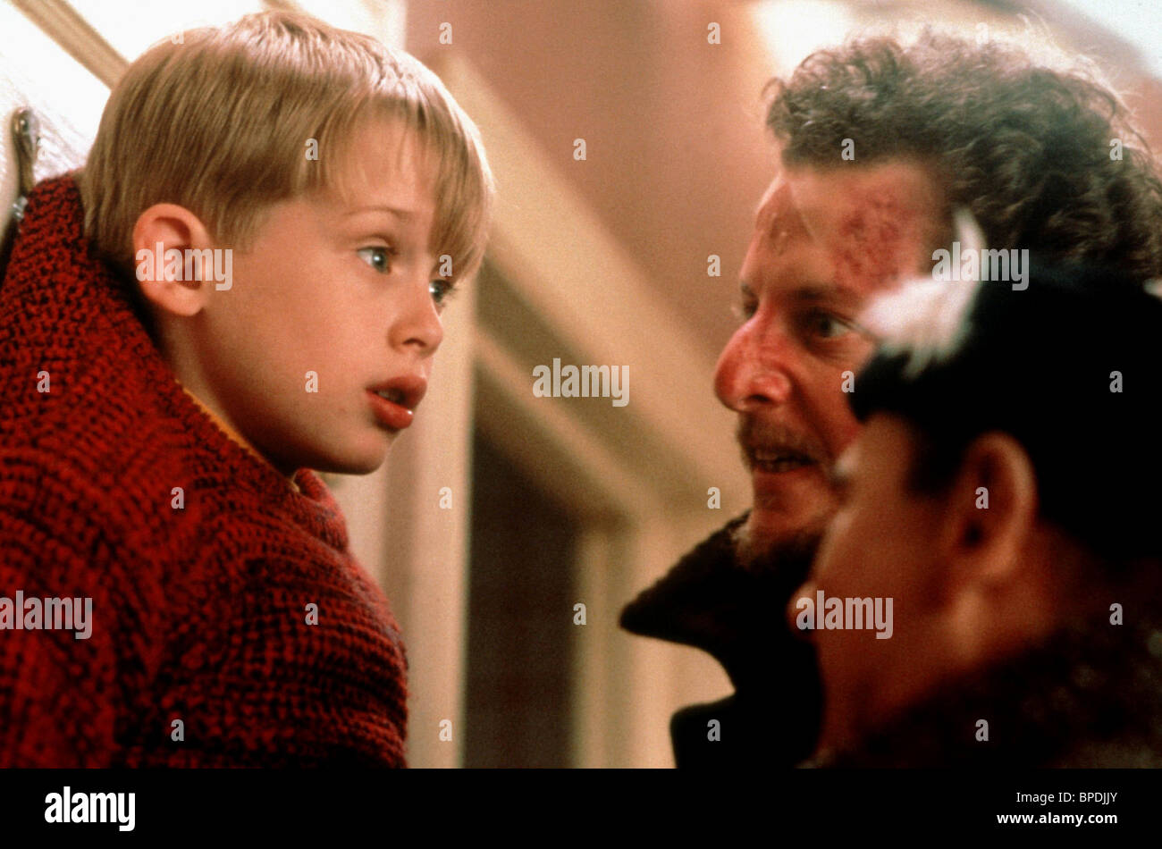 Home Alone 1990 Daniel Stern High Resolution Stock Photography and ...
