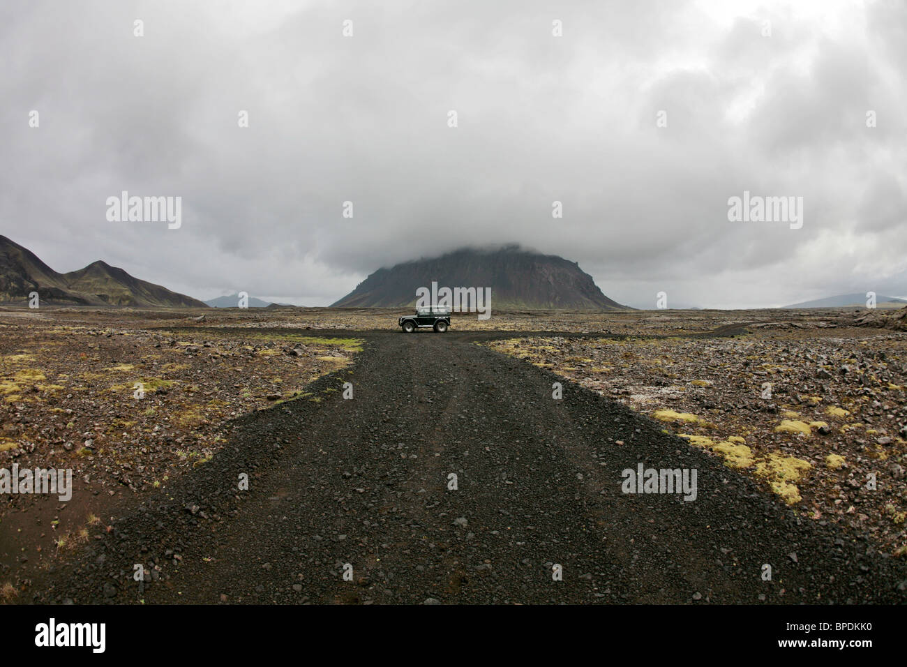 Land Rover Defender 90 300 TDI in the interior highlands of Iceland ...