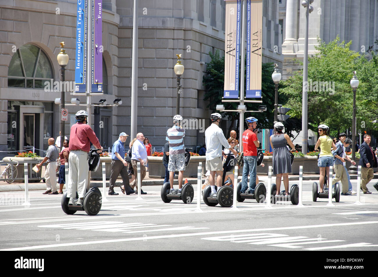 Tourists on Segway Scooter Tour, Washington DC, USA Stock Photo - Alamy