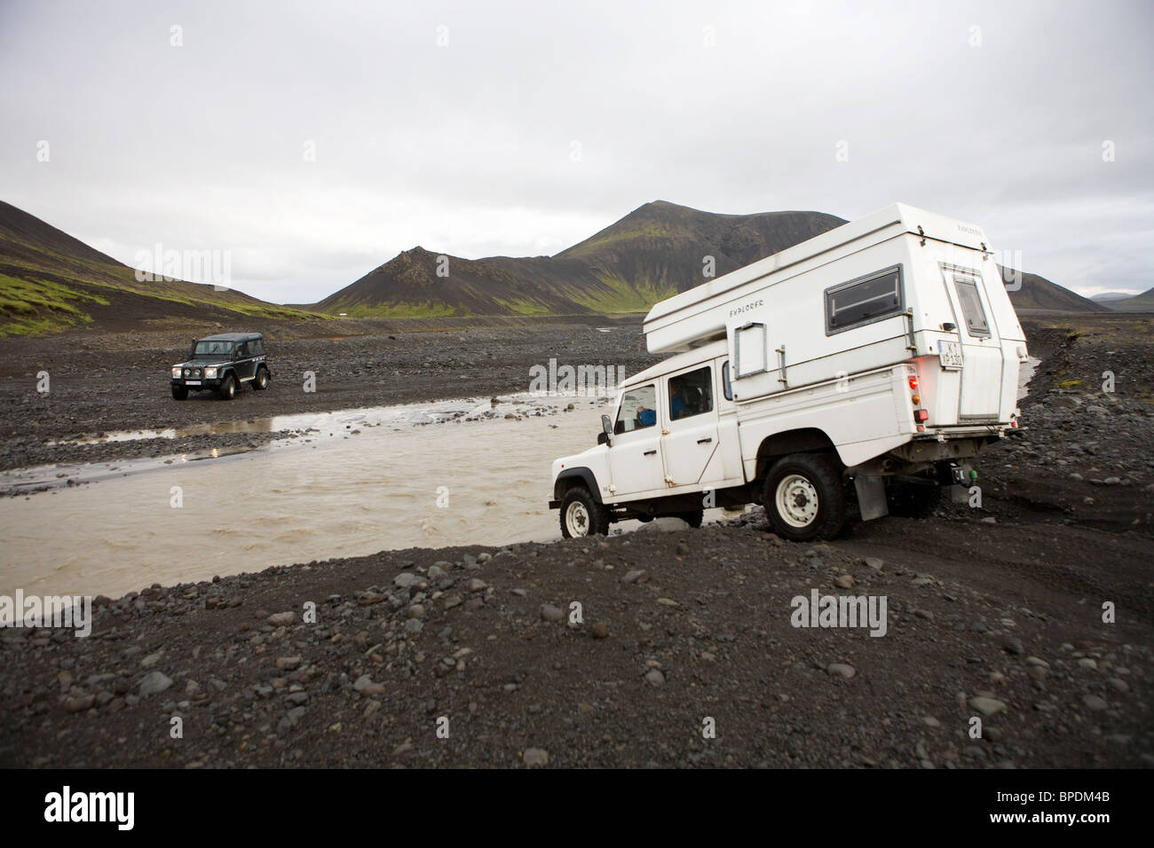 Land rover camper hi-res stock photography and images - Alamy