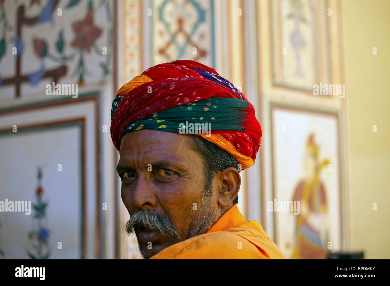 Color & gaiety in Jaipur - sights & scenes of Rajasthan, India Stock ...