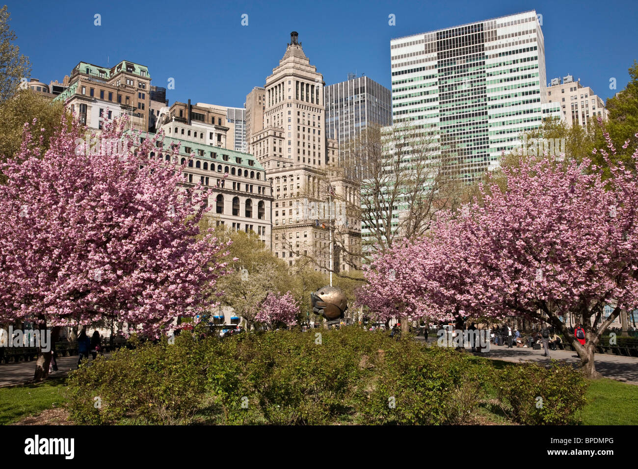 Battery park buildings and flowering trees hi-res stock photography and ...