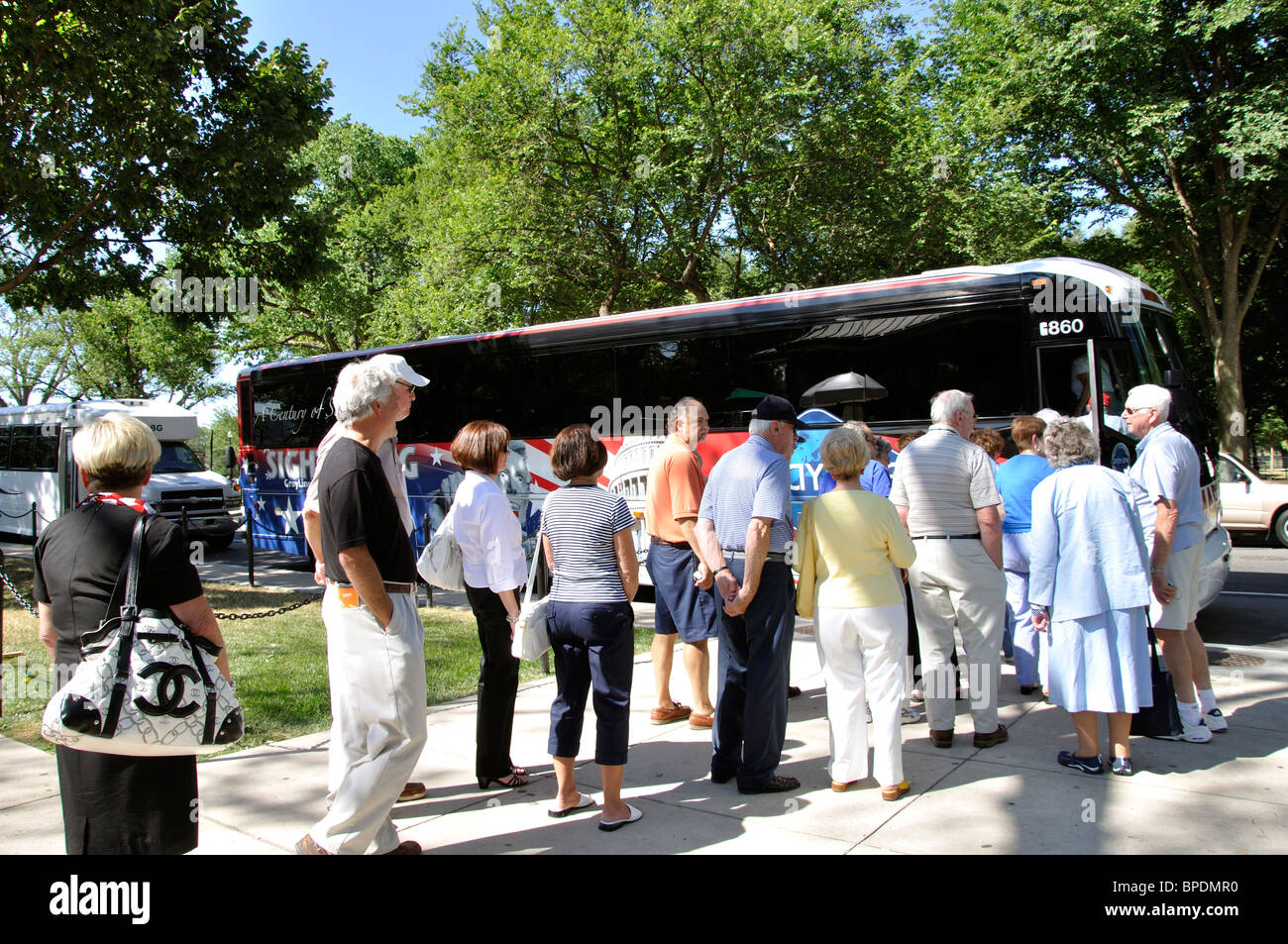Tour bus, Washington DC, USA Stock Photo - Alamy