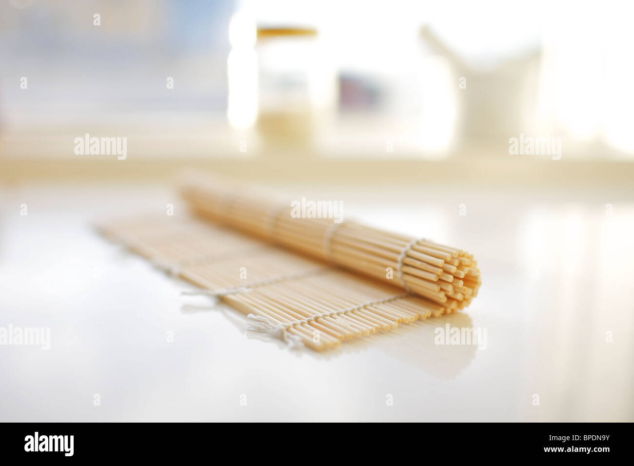 Make your own sushi hi-res stock photography and images - Alamy