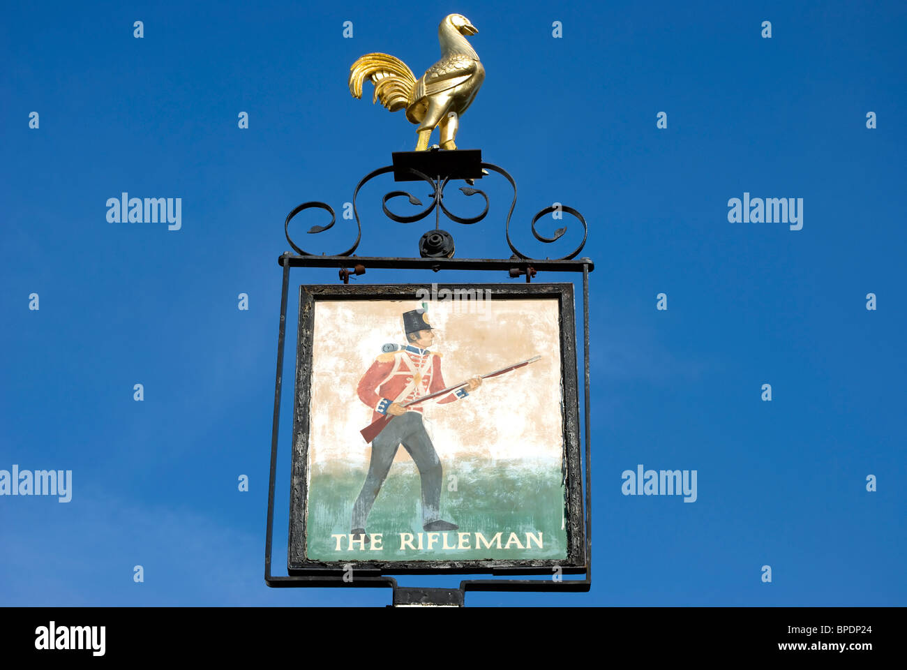Inn signs hi-res stock photography and images - Alamy