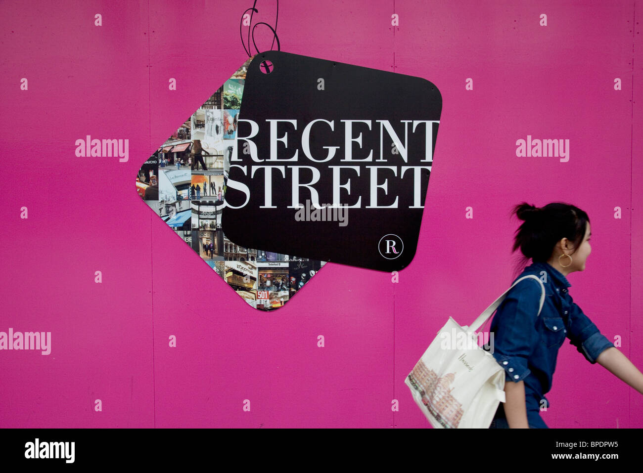 Regent street london shopping hi-res stock photography and images - Alamy