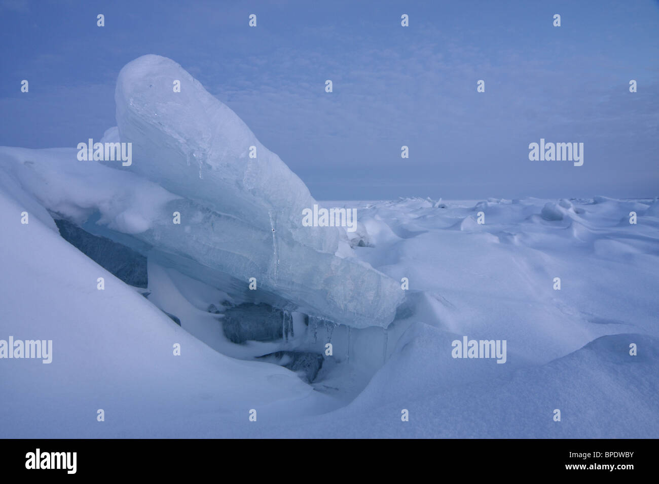 Ice cold landscape hi-res stock photography and images - Alamy