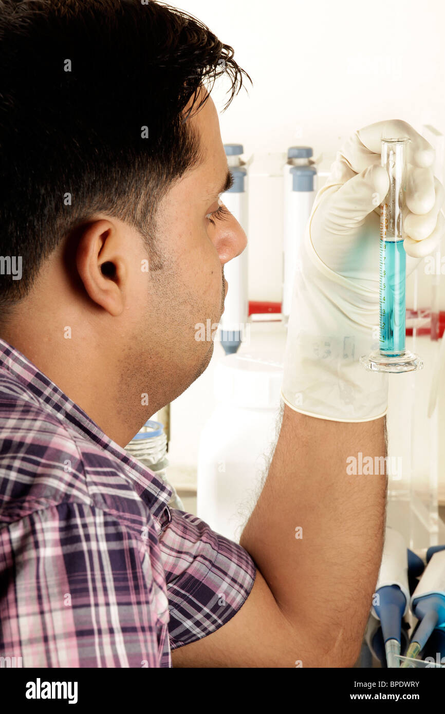 Biomedical instruments hi-res stock photography and images - Alamy