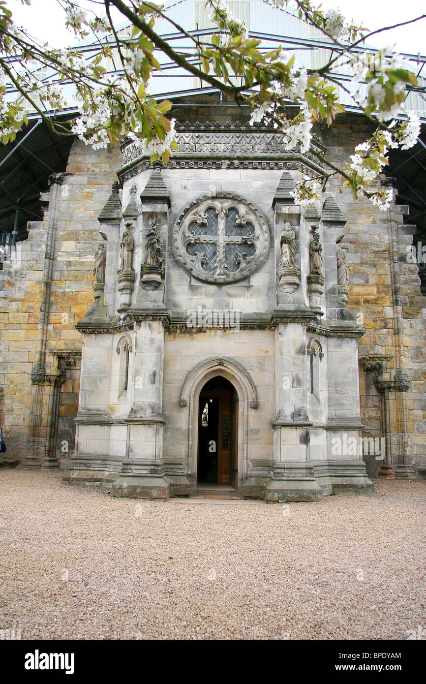 Roslyn chapel hi-res stock photography and images - Alamy