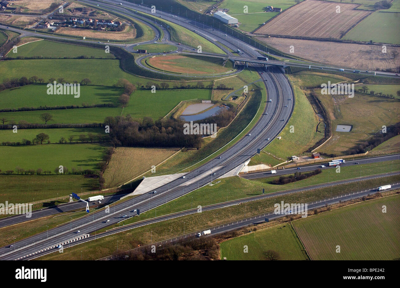 The M6 Toll Motorway at it's northern link with the M6 at Saredon in ...