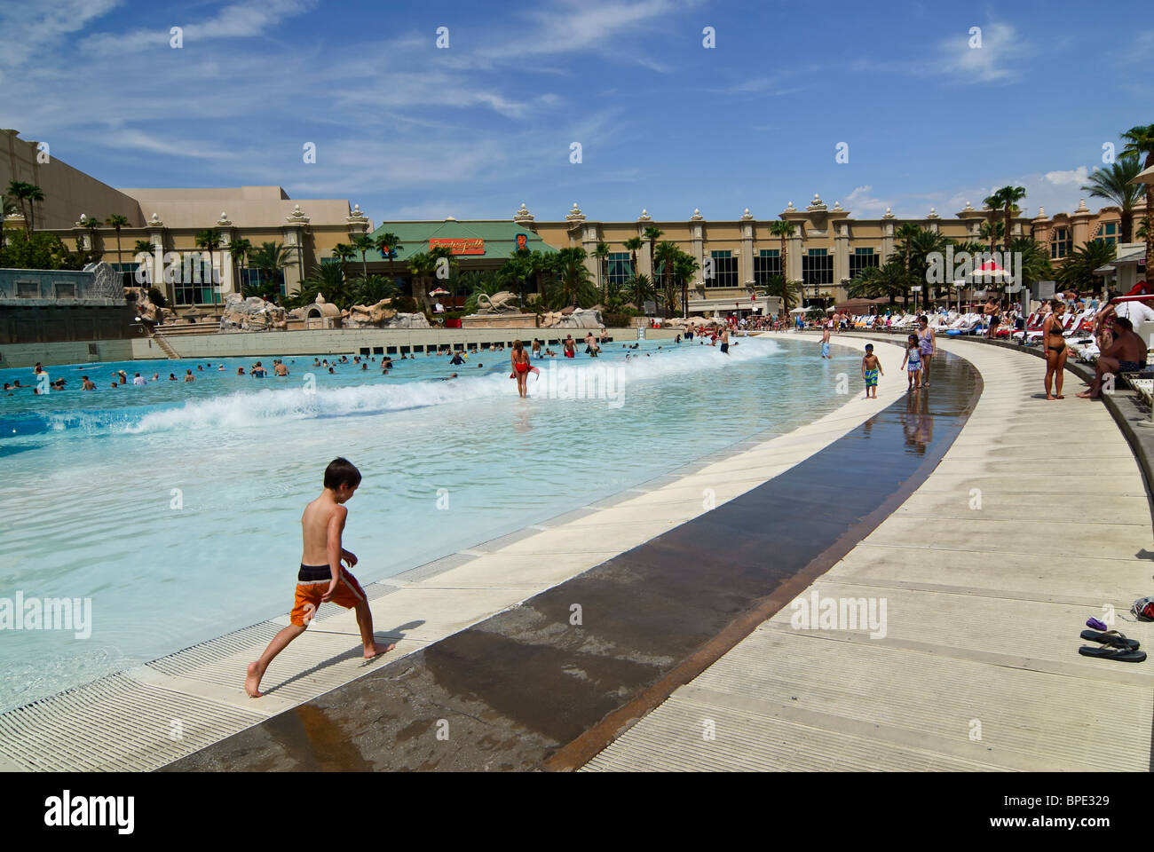 Mandalay bay beach las vegas hi-res stock photography and images - Alamy