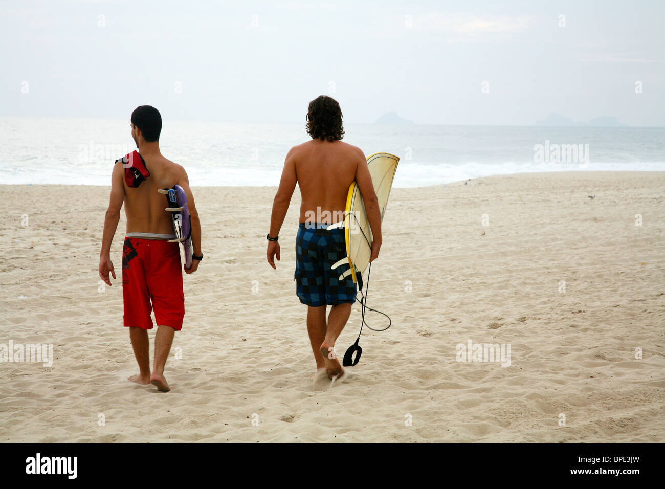 Surfers on Ipanema beach, Rio de Janeiro, Brazil Stock Photo - Alamy