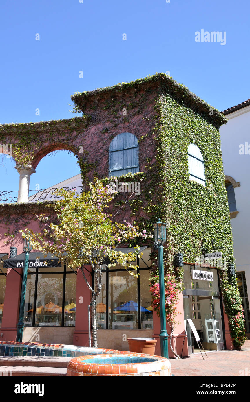 Mall, Santa Barbara, California, USA Stock Photo - Alamy