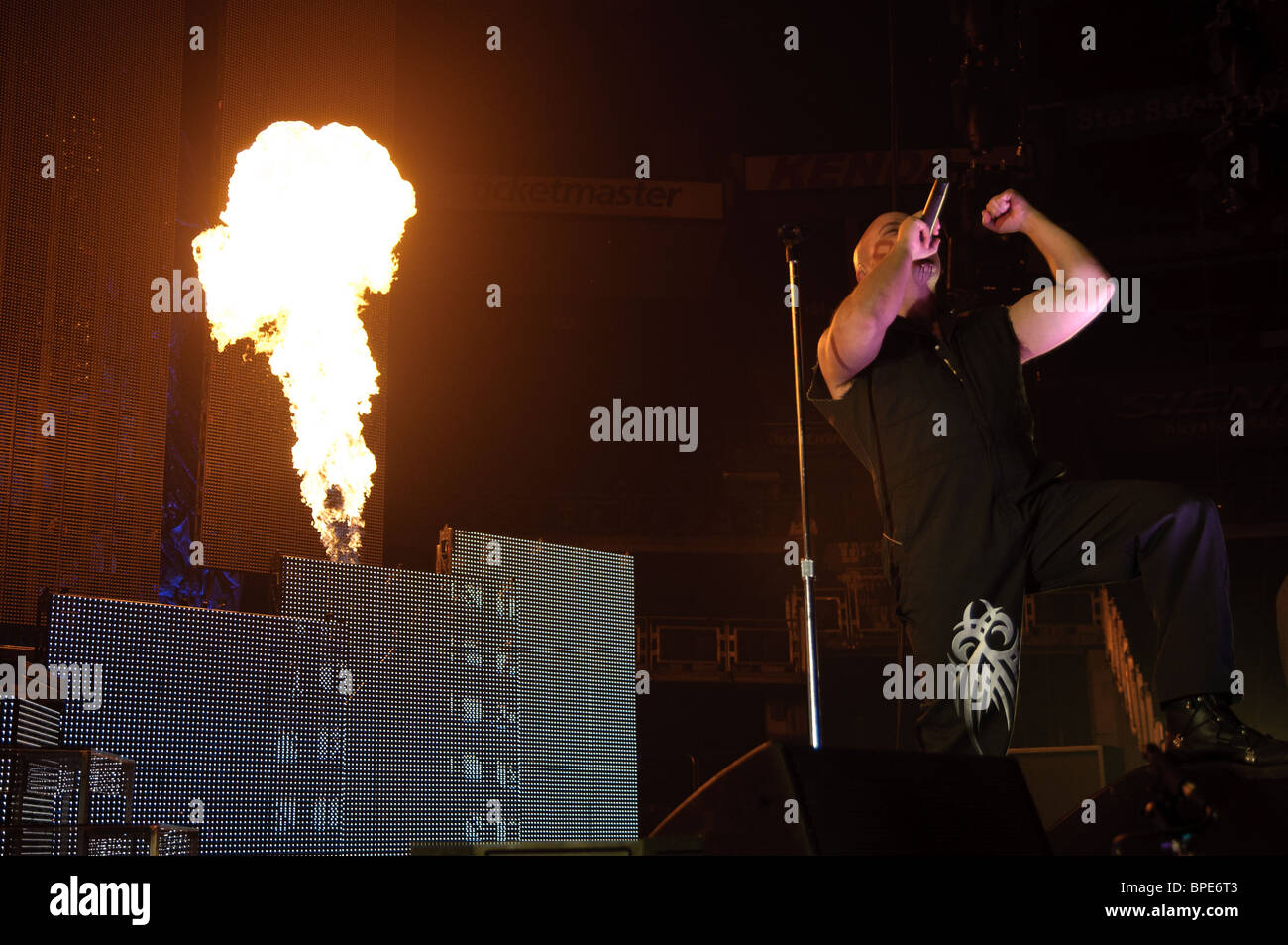 Singer david draiman band disturbed hi-res stock photography and images ...