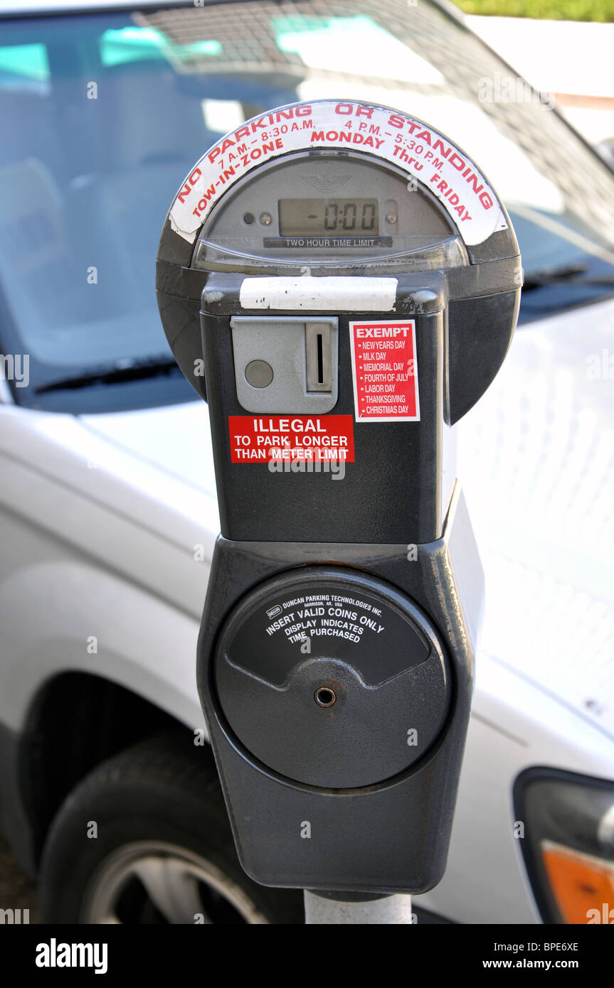 Expired meter hi-res stock photography and images - Alamy