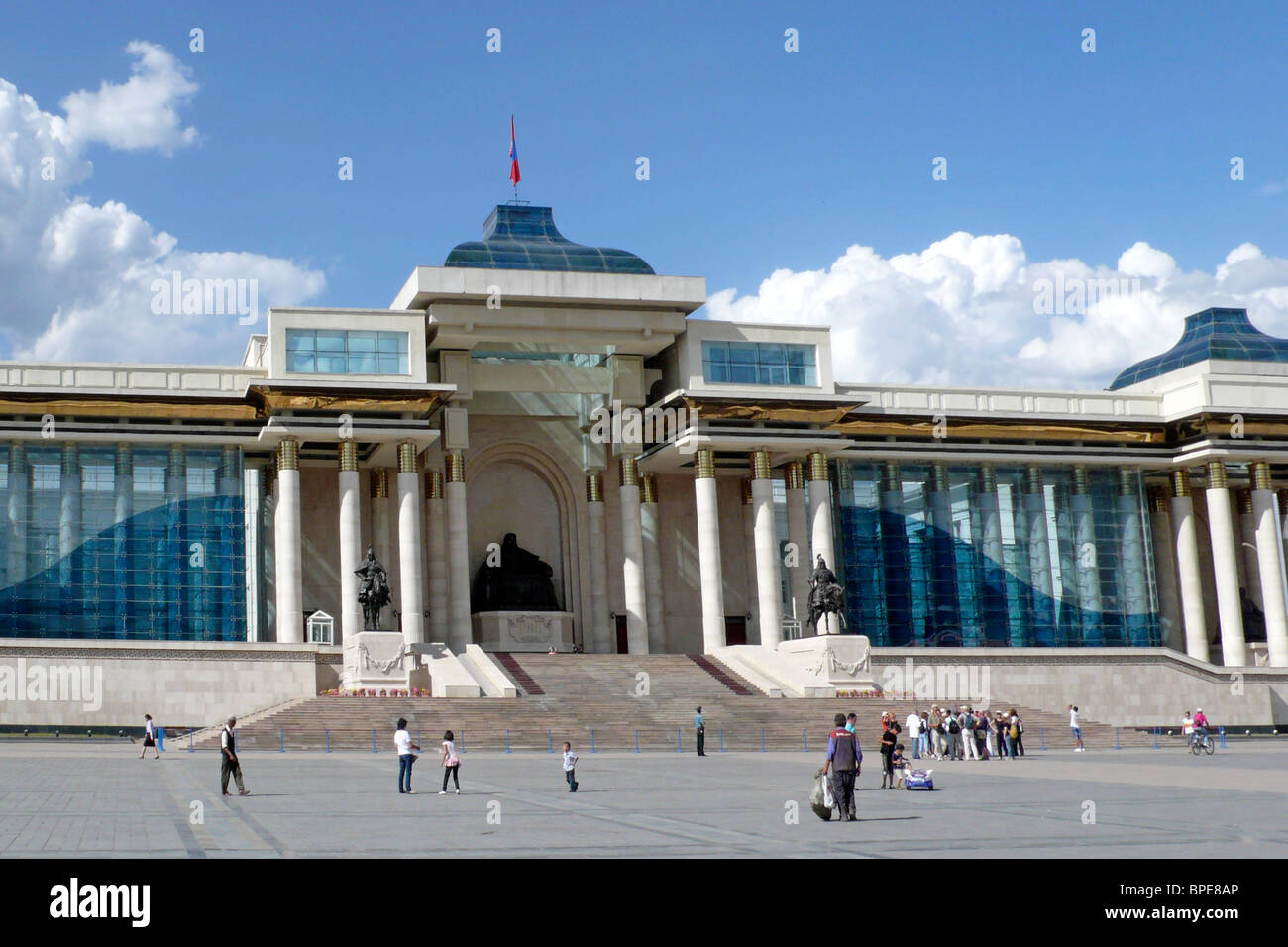 Mongolian parliament building hi-res stock photography and images - Alamy