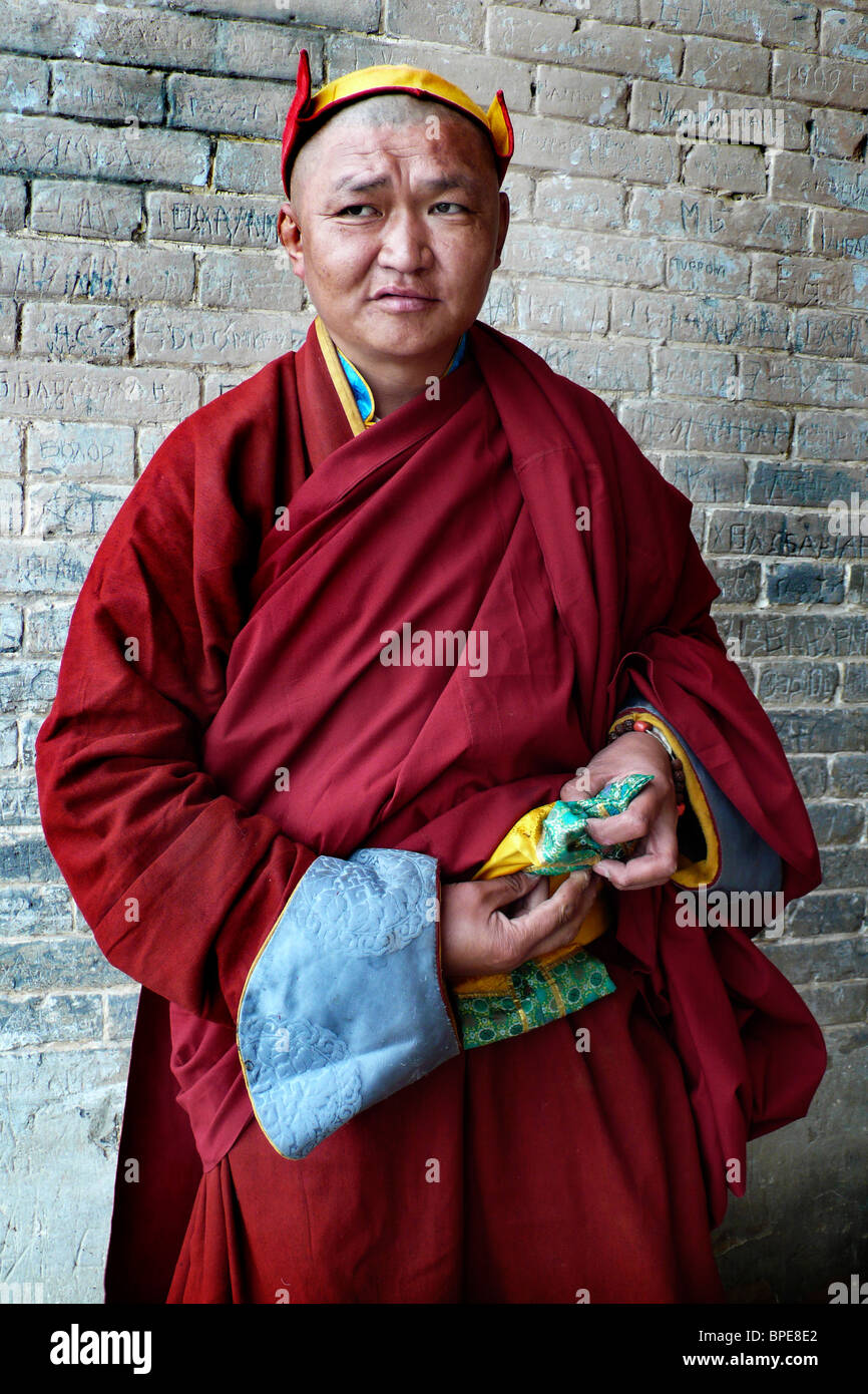 Monk, Erdene Zuu monastery, Karakhorin, Mongolia Stock Photo - Alamy