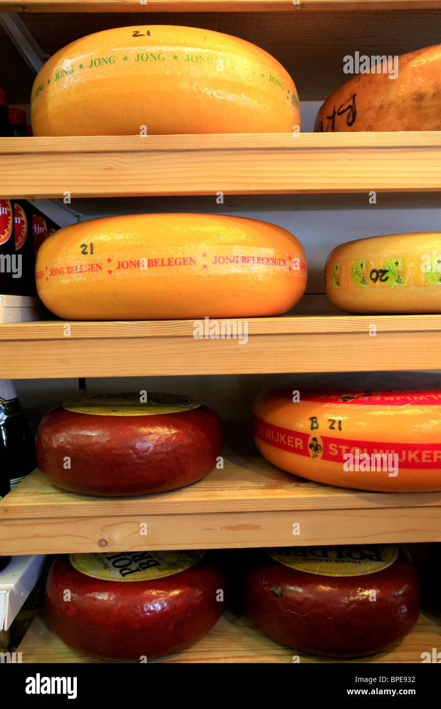 Edam village and cheese Stock Photo - Alamy