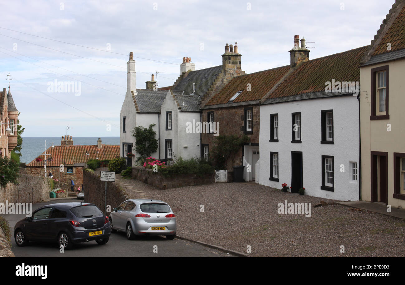 Crail street scene hi-res stock photography and images - Alamy