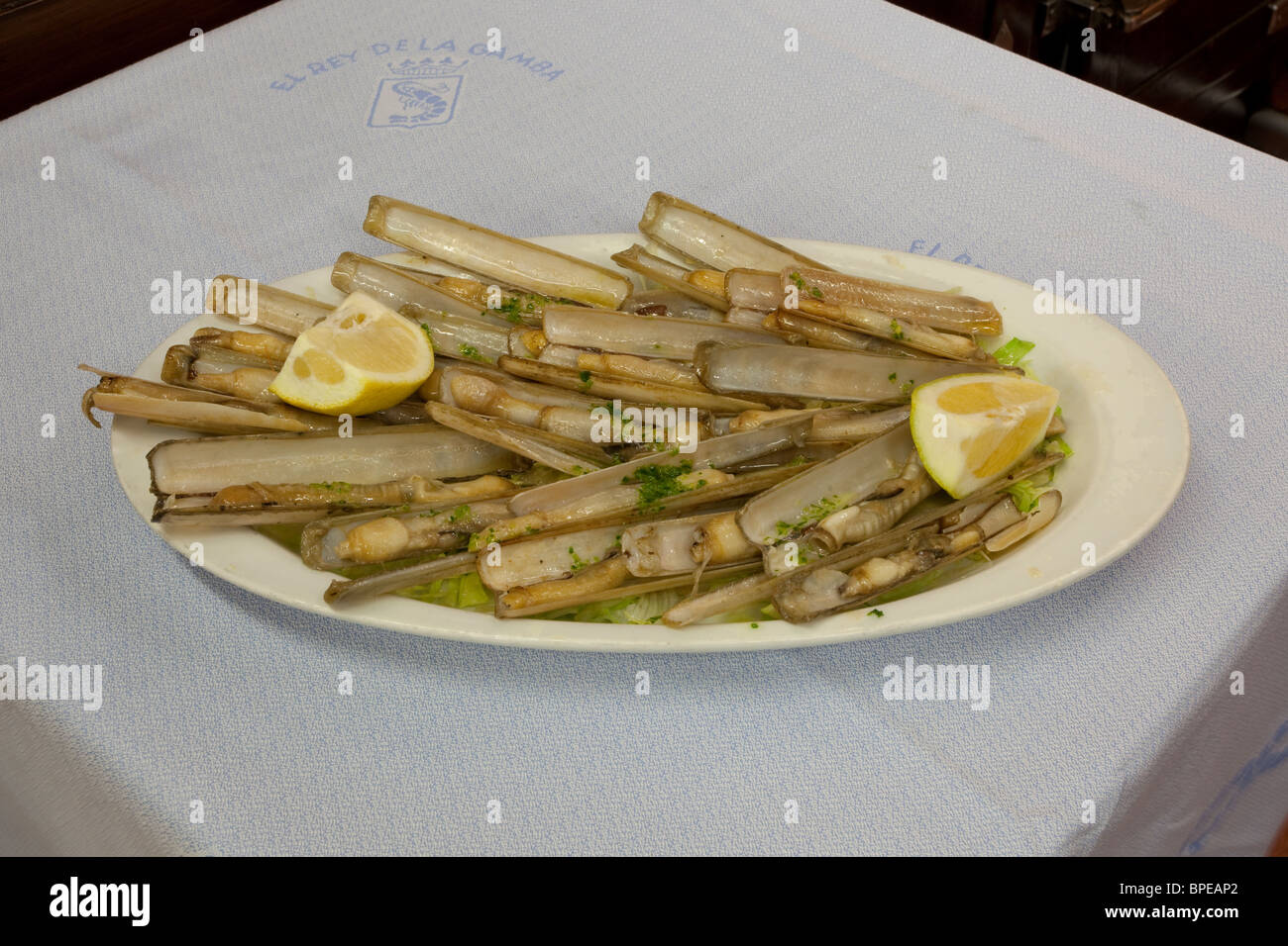 Barcelona a dish of razor shells (navajas), Spain Stock Photo - Alamy