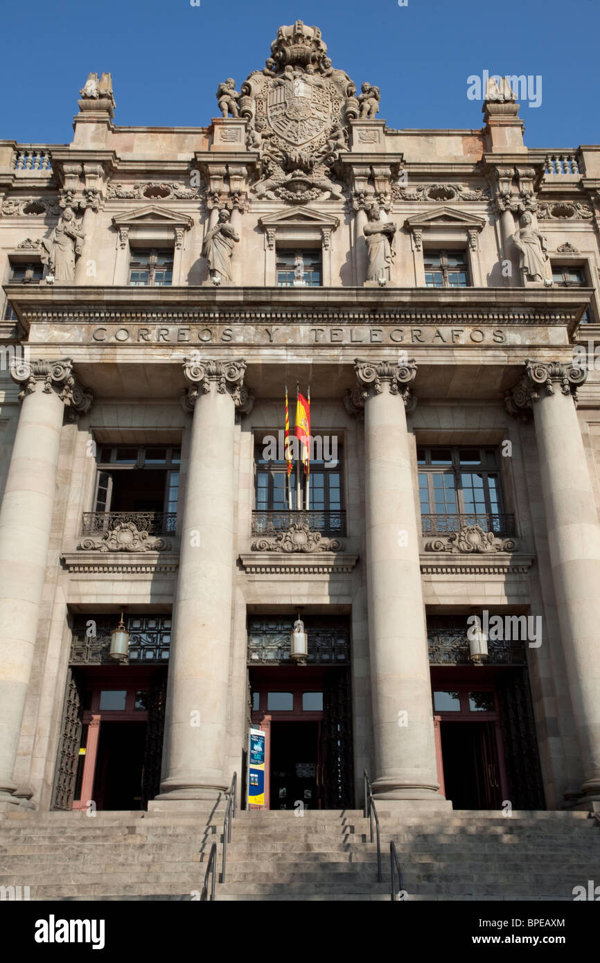 Barcelona main post office, exterior, Spain Stock Photo - Alamy