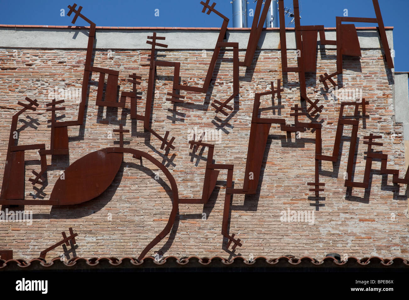 Barcelona El Raval art wall Stock Photo - Alamy