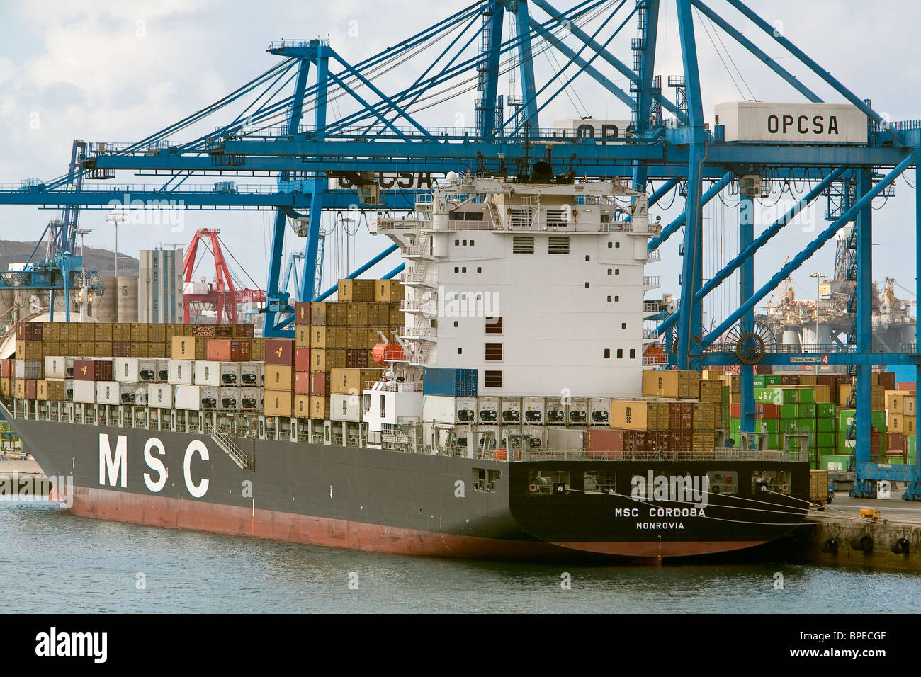 Msc container ship operations hi-res stock photography and images - Alamy