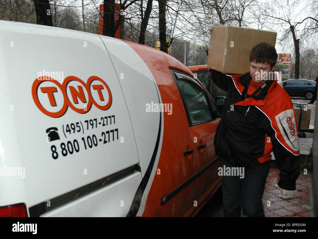 Tnt Delivery High Resolution Stock Photography and Images - Alamy