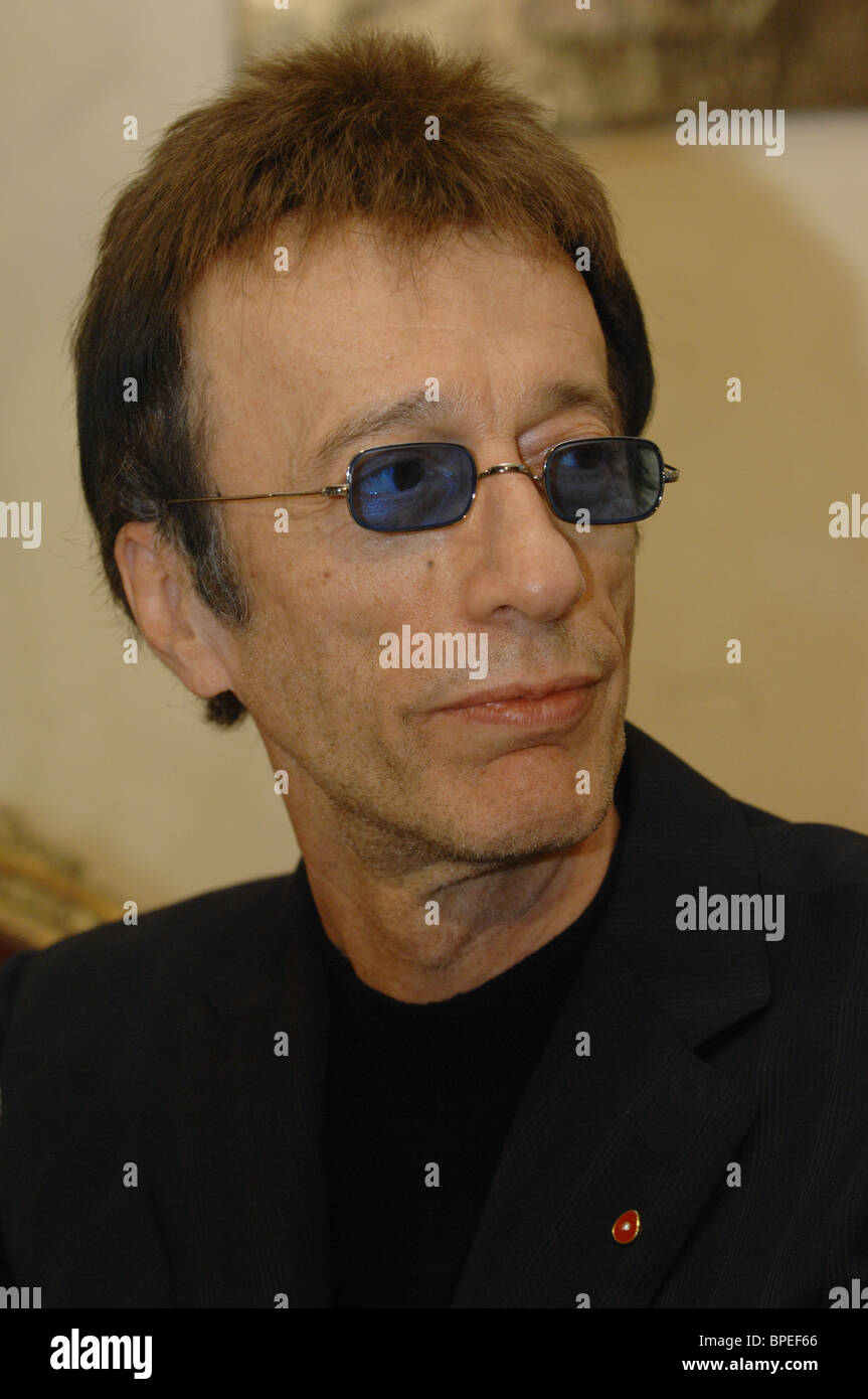 Russian Pop High Resolution Stock Photography and Images - Alamy