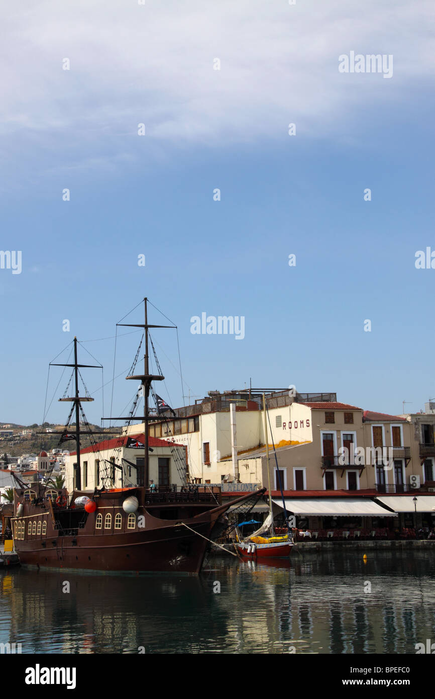 Old venetian port, boat, Rethymno, Crete, Greece Stock Photo - Alamy